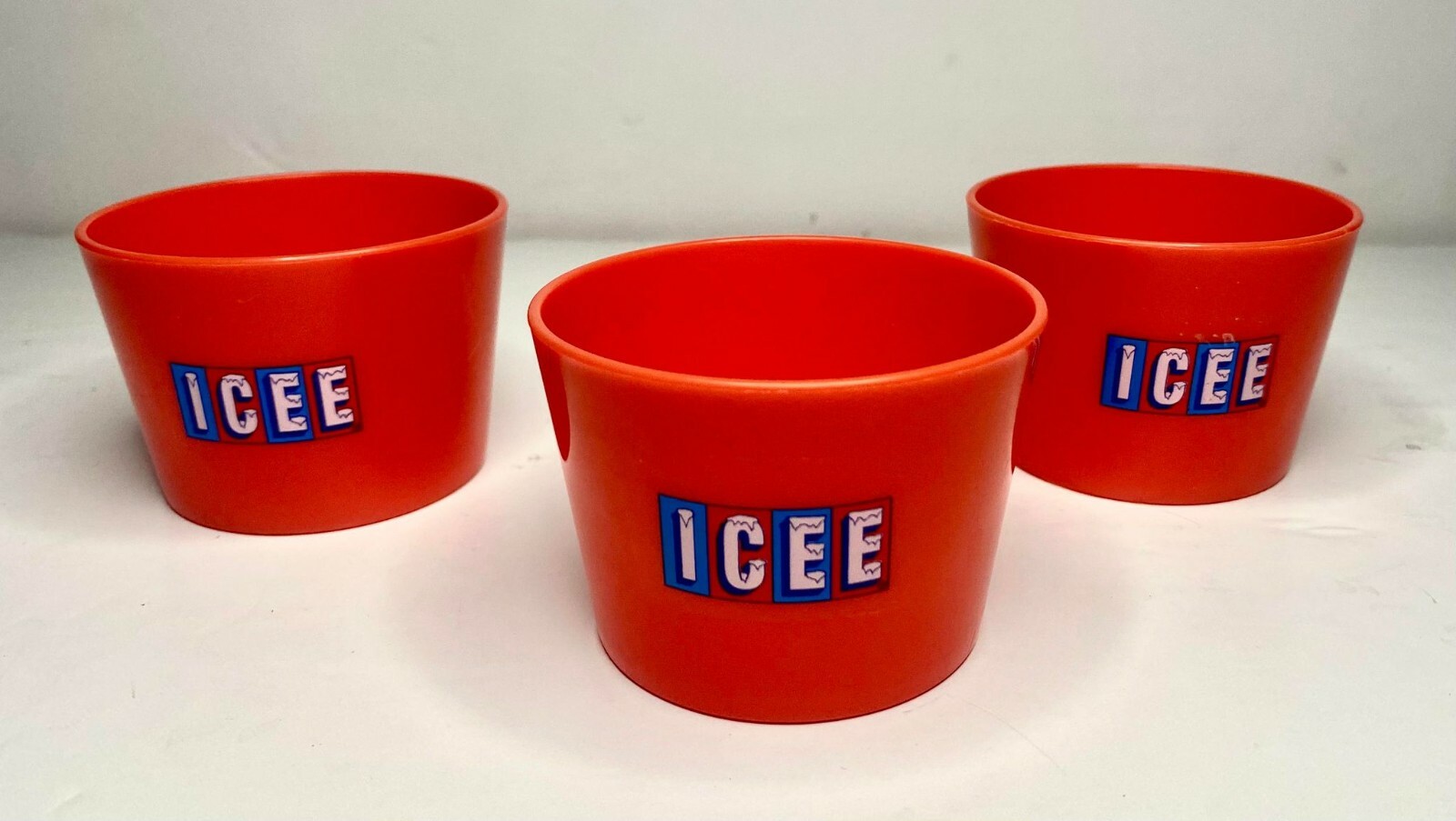 Vintage ICEE Hand Crank Slushie Frozen Drink Making Machine With 3 Cups ...