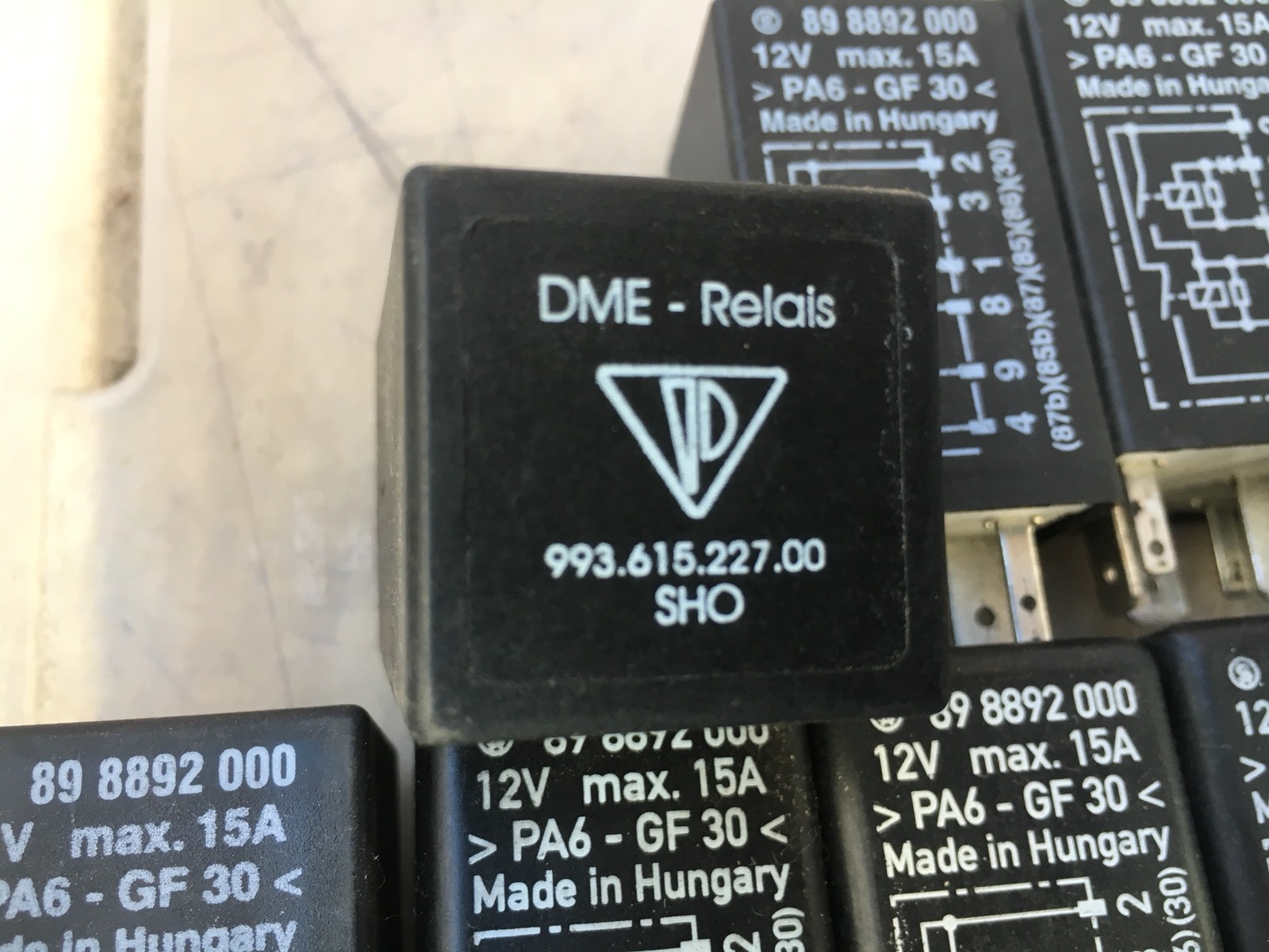 Porsche 993 944 Turbo, DME, fuel pump Relay Original Porsche 993 615 ...