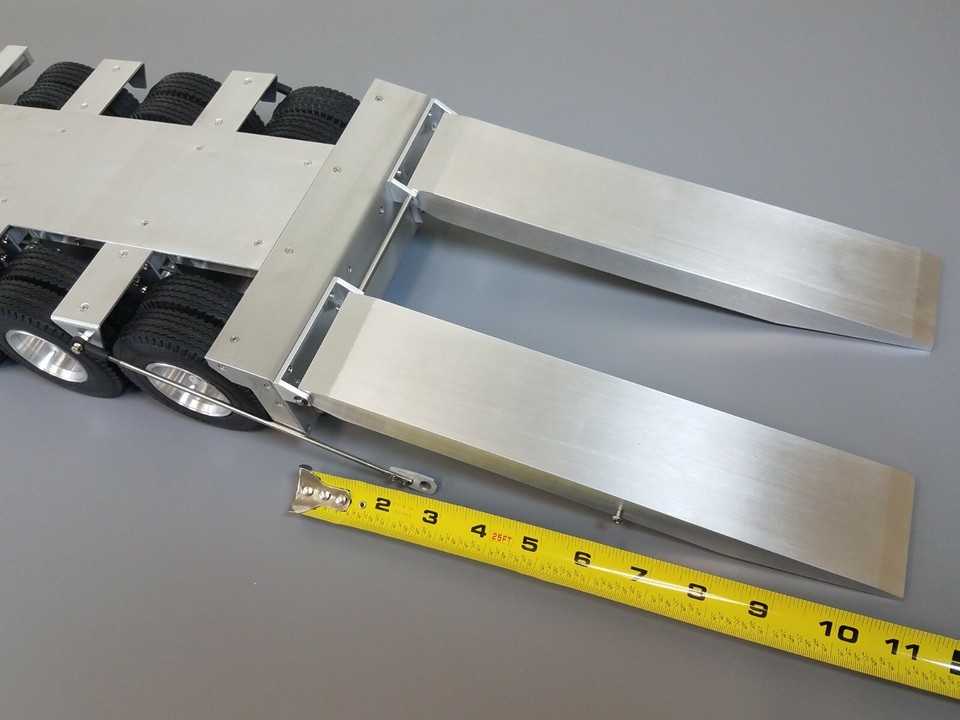 "Toy" Aluminum Tamiya 1/14 3-Axle Low Boy Flatbed Deck with Ramp ...