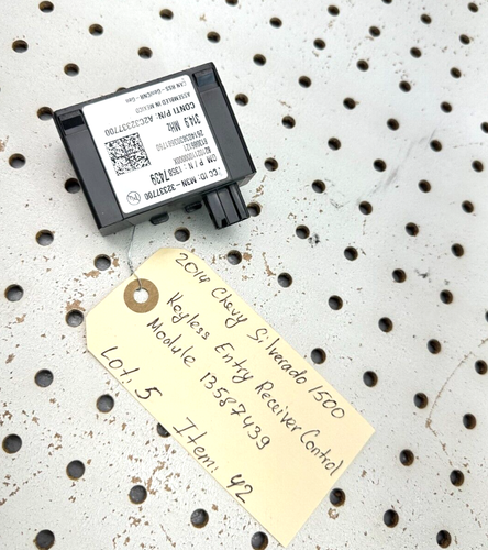 14-18 Chevy Silverado 1500 Remote Control Door Lock Receiver OEM ...