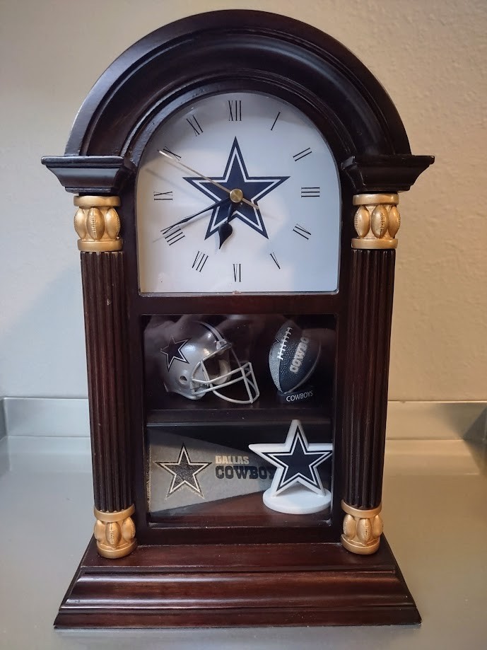 Danbury Mint~~Dallas Cowboys Wooden Clock~~Rare~~MIB | eBay