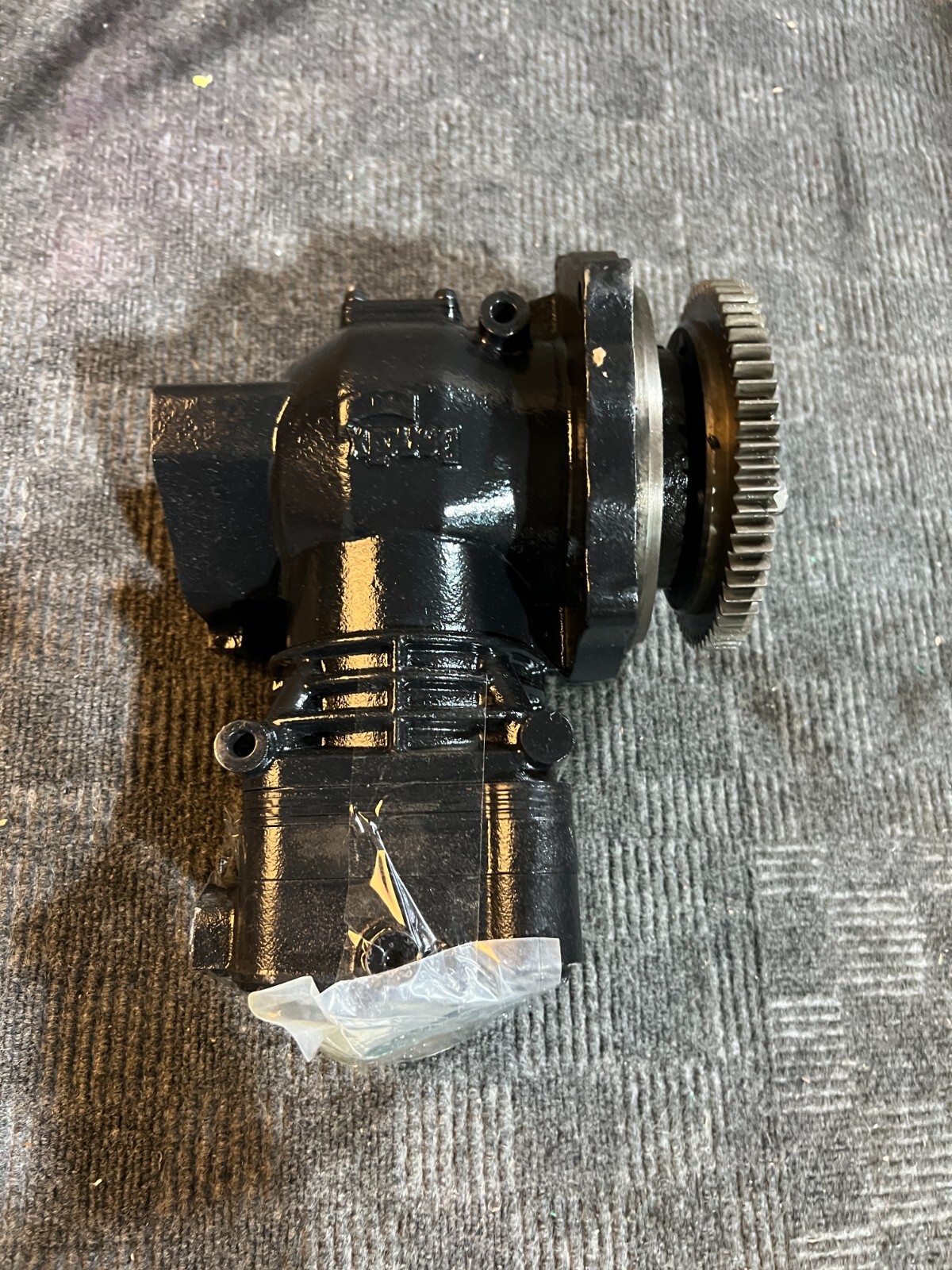Detroit Diesel Air Compressor R23535534 For | Grelly USA