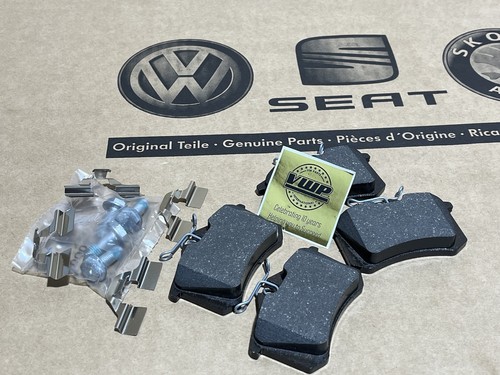 VW Golf MK4 4mo R32 Bora Rear Brake Pads Polo Beetle Passat Ibiza Leon ...