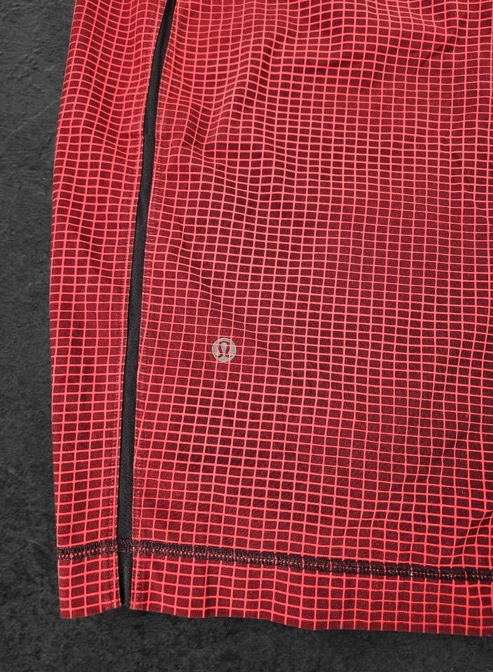 Lululemon Men's XL Red & Black Box Pattern 9" Unlined Athletic Workout ...