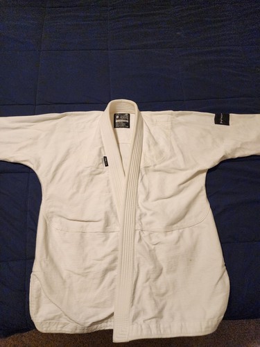 Jiujiteiro Core Gi A1 White w/pants | eBay