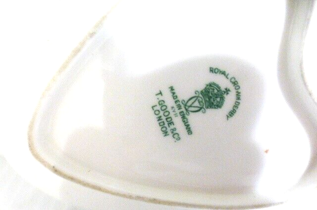 4.25" Heart Royal Crown Derby TRINKET DISH Bon Bon Jewelry PIN PLATE ...