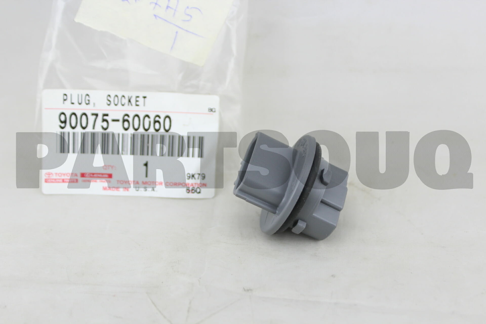 9007560060 Genuine Toyota PLUG ASSY, FRONT TURN SIGNAL LAMP 90075-60060 ...