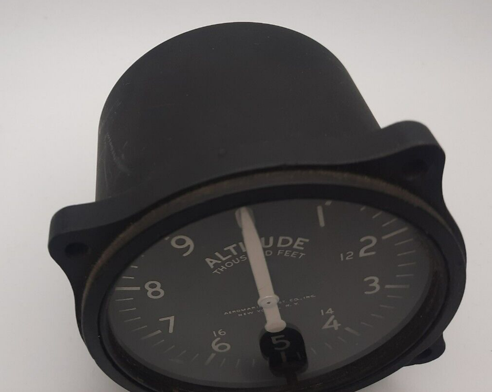 VINTAGE AEROMARINE AIRPLANE AIRCRAFT ALTITUDE INDICATOR ALTIMETER GAUGE ...