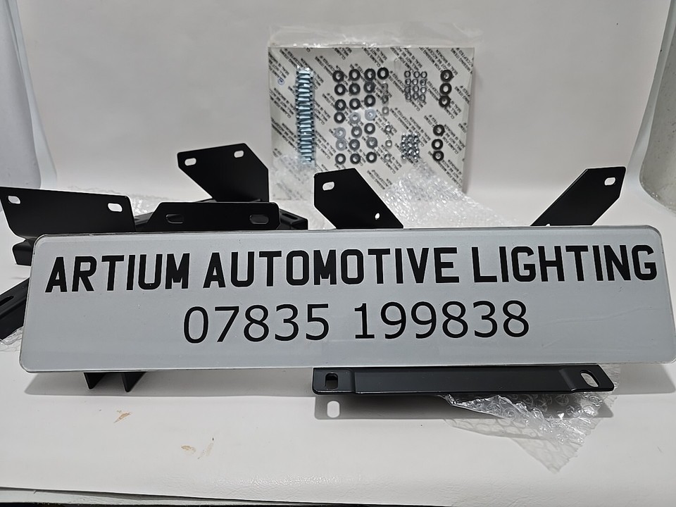 GENUINE NEW LAND ROVER DISCOVERY 3 & 4 SIDE STEP FITTING KIT VUB502950 ...