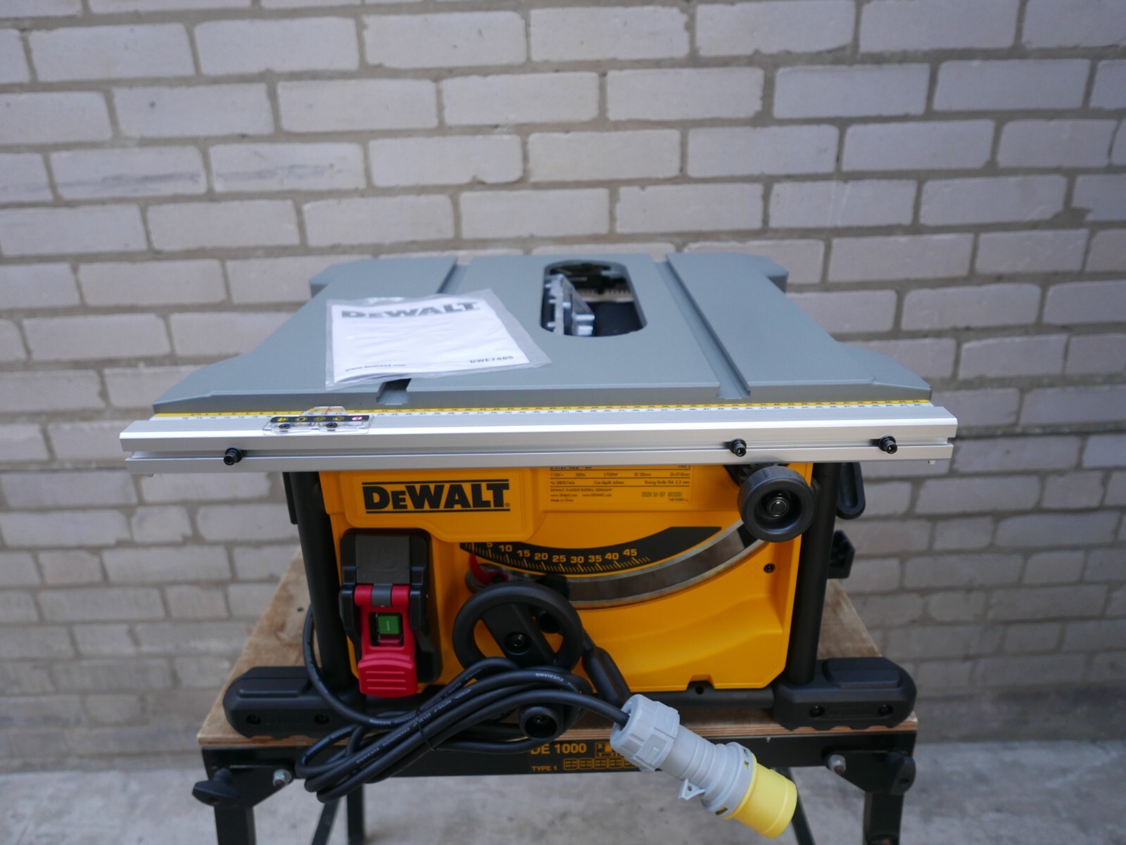 DEWALT DWE7485 210mm 110V Compact Table Saw for sale online | eBay