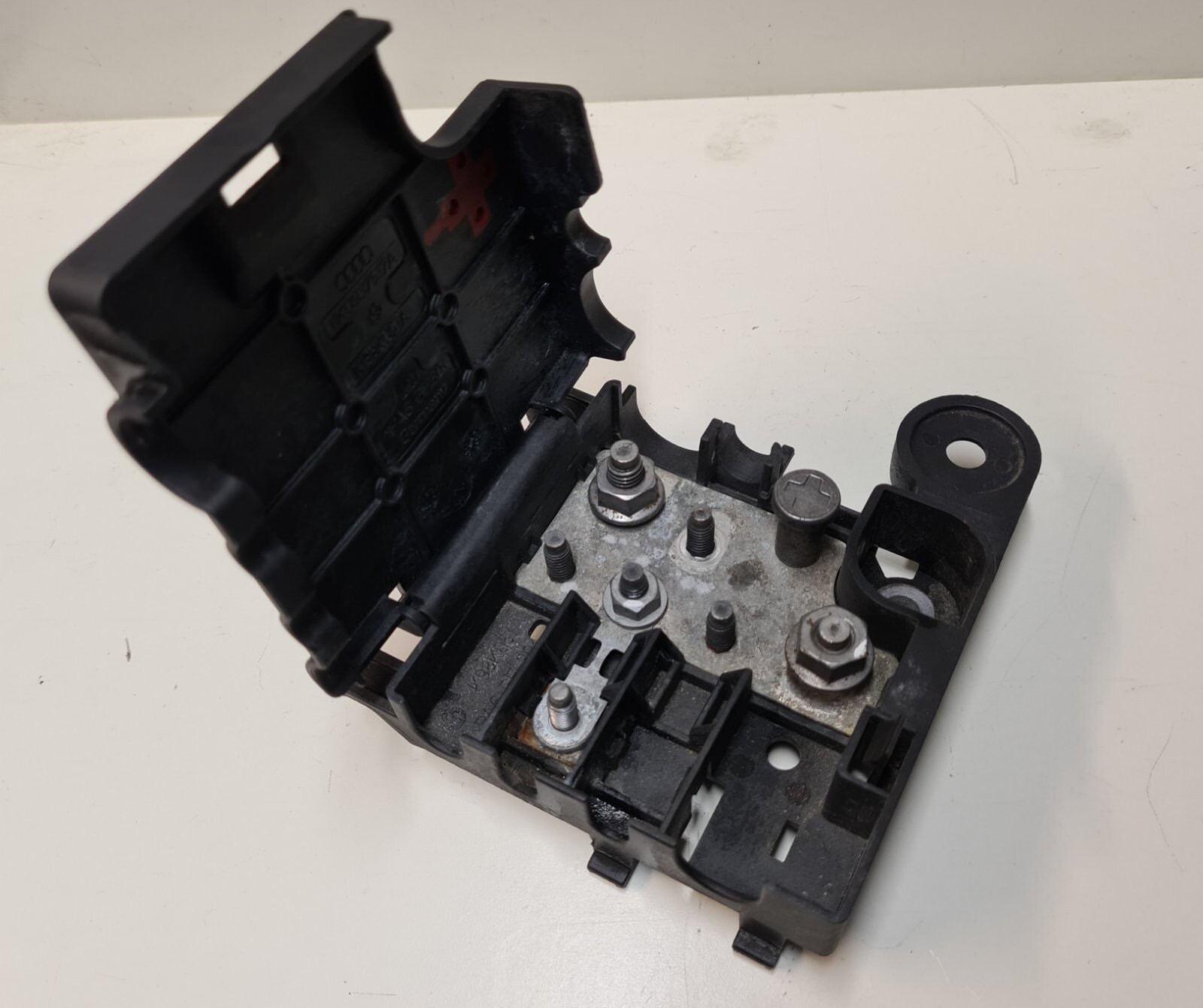 8K0937517A BATTERY TERMINAL BOX AUDI A4 A5 | eBay