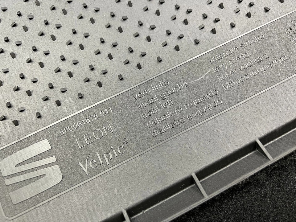 OEM Seat Leon 5F 3 4 Floor Mats Gummi Velour Black Kl Original Velpic Carpet | eBay