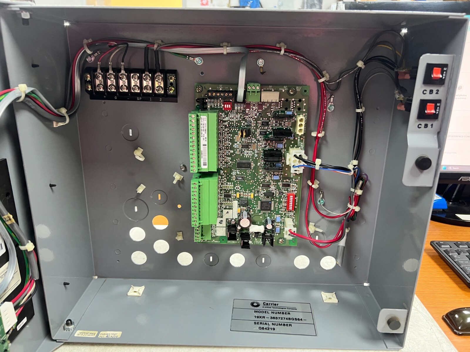 👀CARRIER COMFORT NETWORK 19XR CHILLER INTERFACE CONTROL PANEL 19XR ...