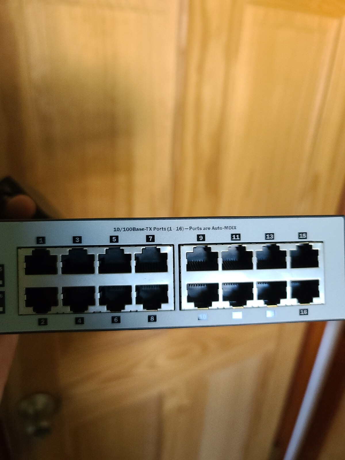 HP 1410-16 Switch ProCurve (J9662A) 16-Port Unmanaged Ethernet Switch ...