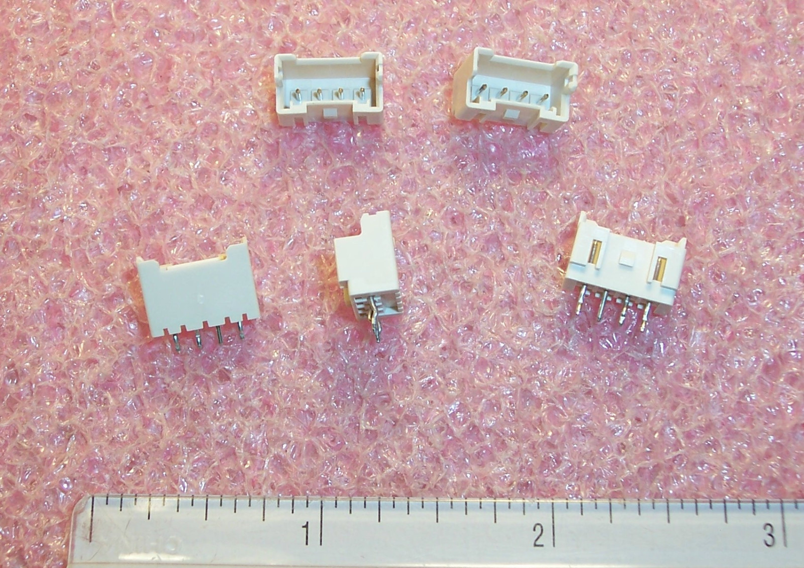 QTY (400) 4 POSITION TOP ENTRY SHROUDED MALE HEADERS 2.5mm B04B-XASK-1 ...