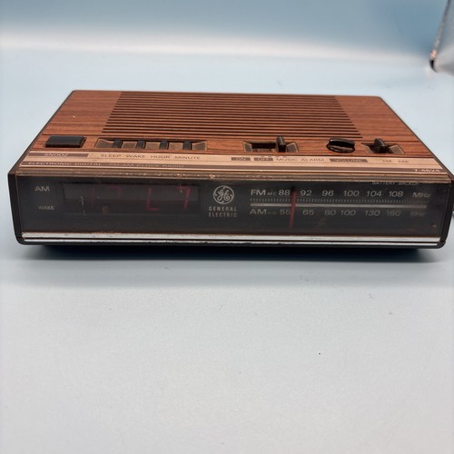 General Electric Model 7-4624B GE AM FM Digital Alarm Clock Radio ...