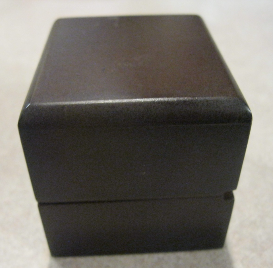 2001 New Line Productions The Lord of The Rings Jewelry Box The Saul ...