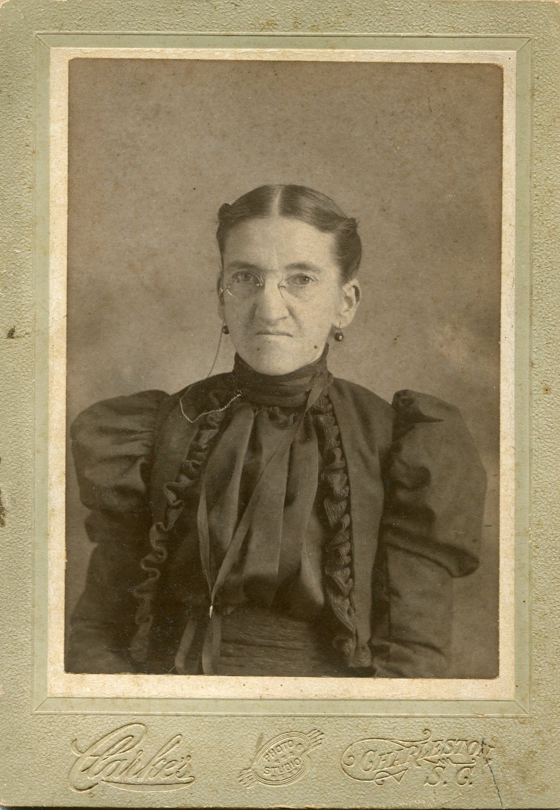 1900 CABINET PHOTO MARY P K MCINNES WIFE OF BAYNARD CHARLESTON SC ...