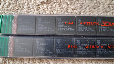 Lot of 3 tubes 53 PHILIPS PCB 80C552-5-16WP PLCC-68 8-Bit ...