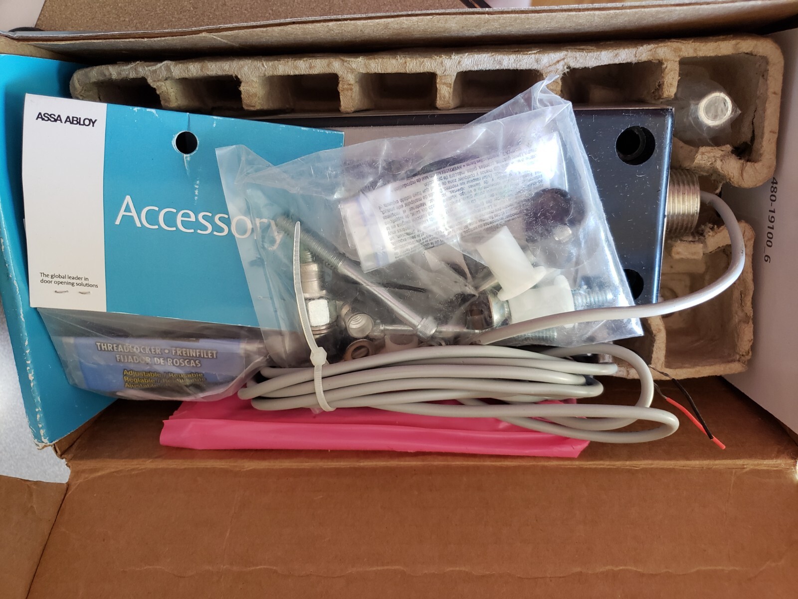 ASSA ABLOY SECURITRON M62 MAGNALOCK 1200LBS | eBay