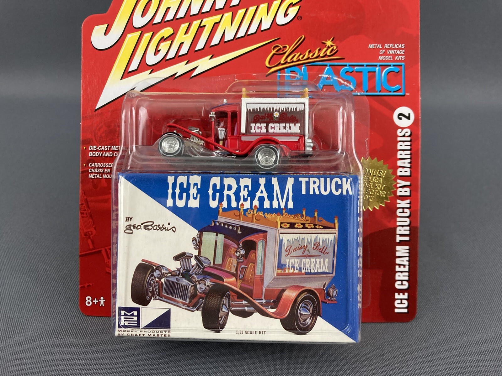 Johnny Lightning Classic Plastic Barris Ice Cream Truck w/MPC Model Box ...