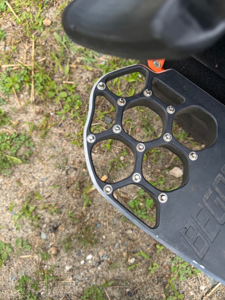 Begode Falcon 100V Electric Unicycle 900WH With Suspension ...