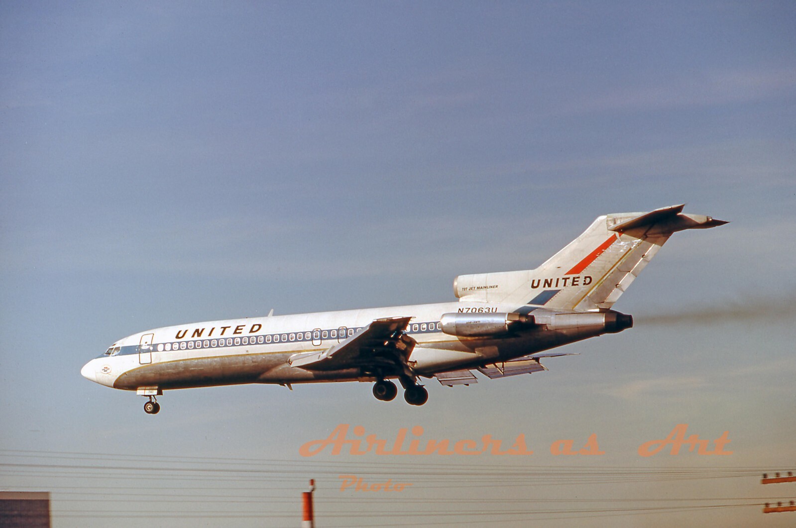 United Airlines Boeing 727-22 N7063U at ORD in December 1968 8"x12 ...