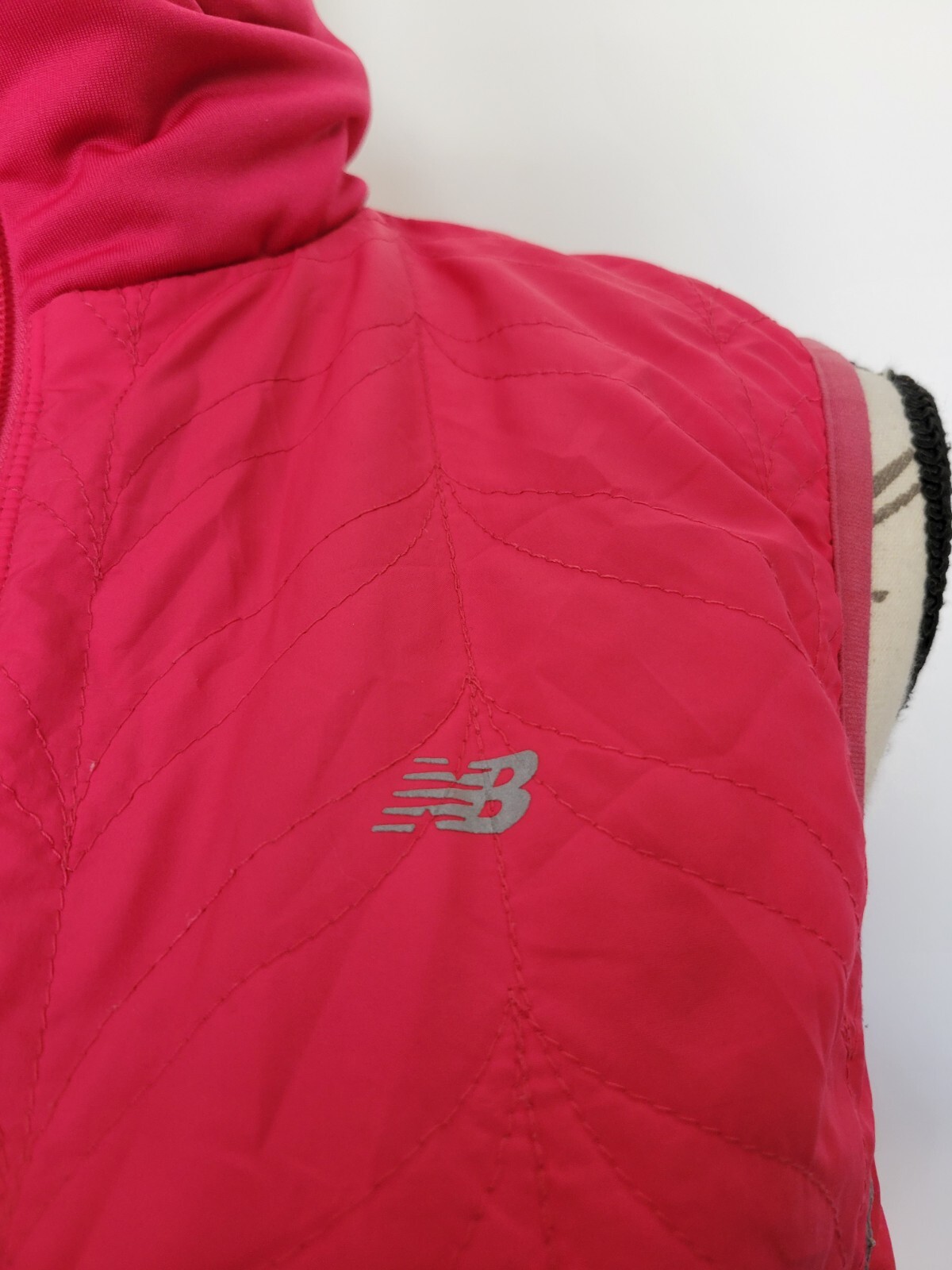 New Balance Reversible Jacket Vest Hot Pink - Grey Si… - Gem