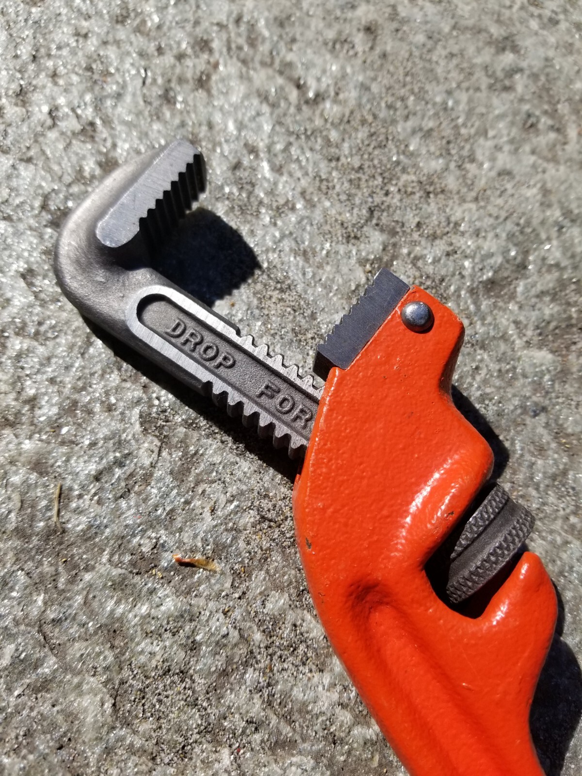 Adjustable Pipe Wrench - 6" - Drop Forged Jaws Teeth Orange Nice | eBay