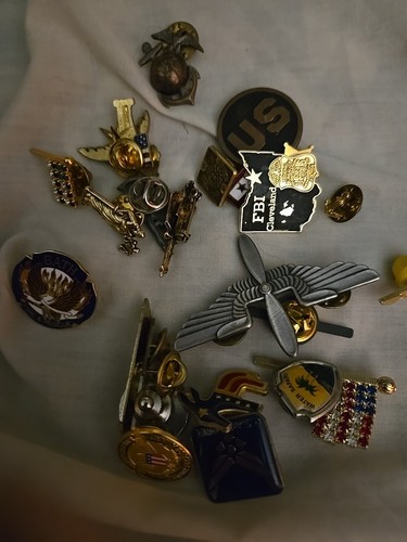 26 Military, FBI, Sheriff, Justice Pins Vintage To Mod | eBay