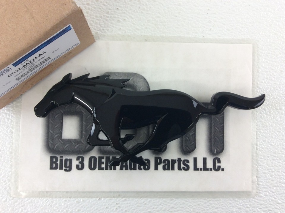 2015-2019 Ford Mustang Black Pony Grille Running Horse front Emblem new ...