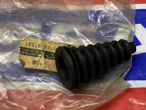 NISSAN 280ZX GENUINE NOS OEM ACCELERATOR ROD RUBBER BOOT - 18218-P7100 ...