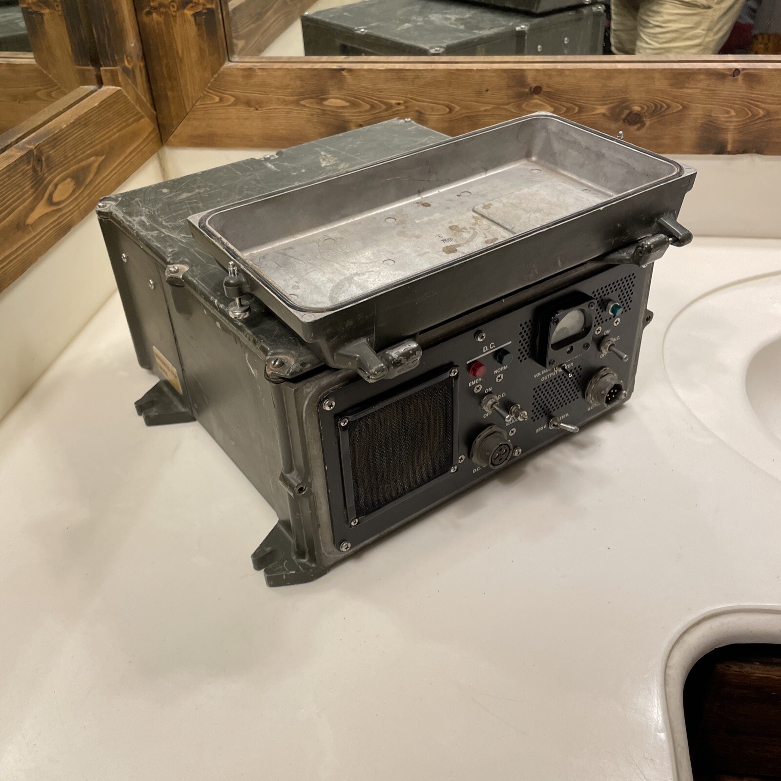 US Army Military Power Supply PP-6224B/U | eBay