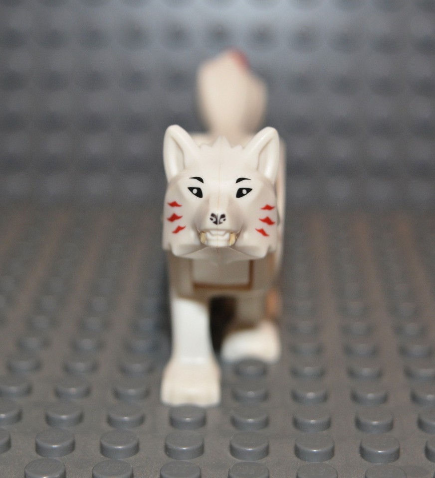 Lego Ninjago Minifigure from Set #70671 Lloyd’s Wolf, Akita in Wolf ...