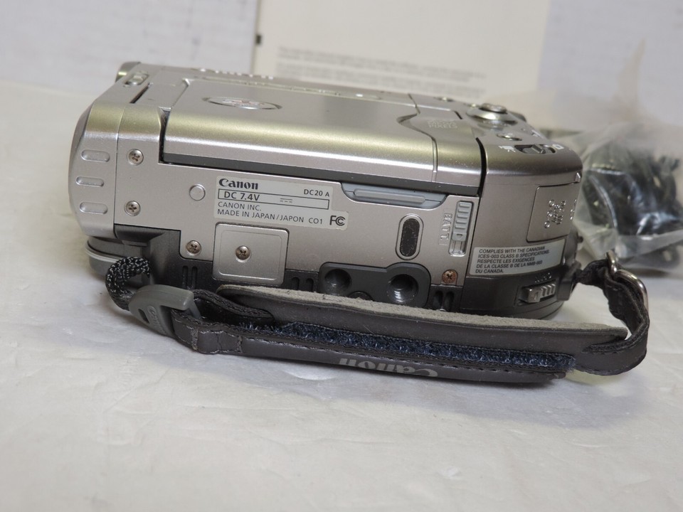 Canon mini DVD Camcorder NTSC DC 20 A Video Transfer Recorder - TESTED ...