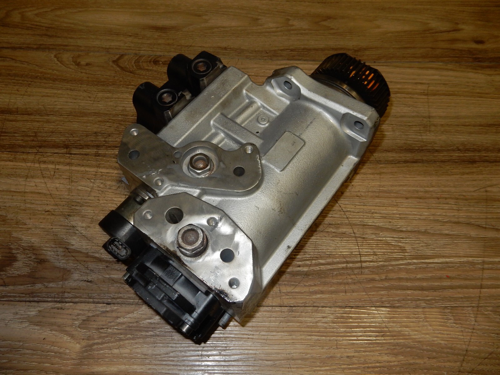 Bosch High Pressure Fuel Pump Detroit Diesel DD13 DD15 DD16 ...