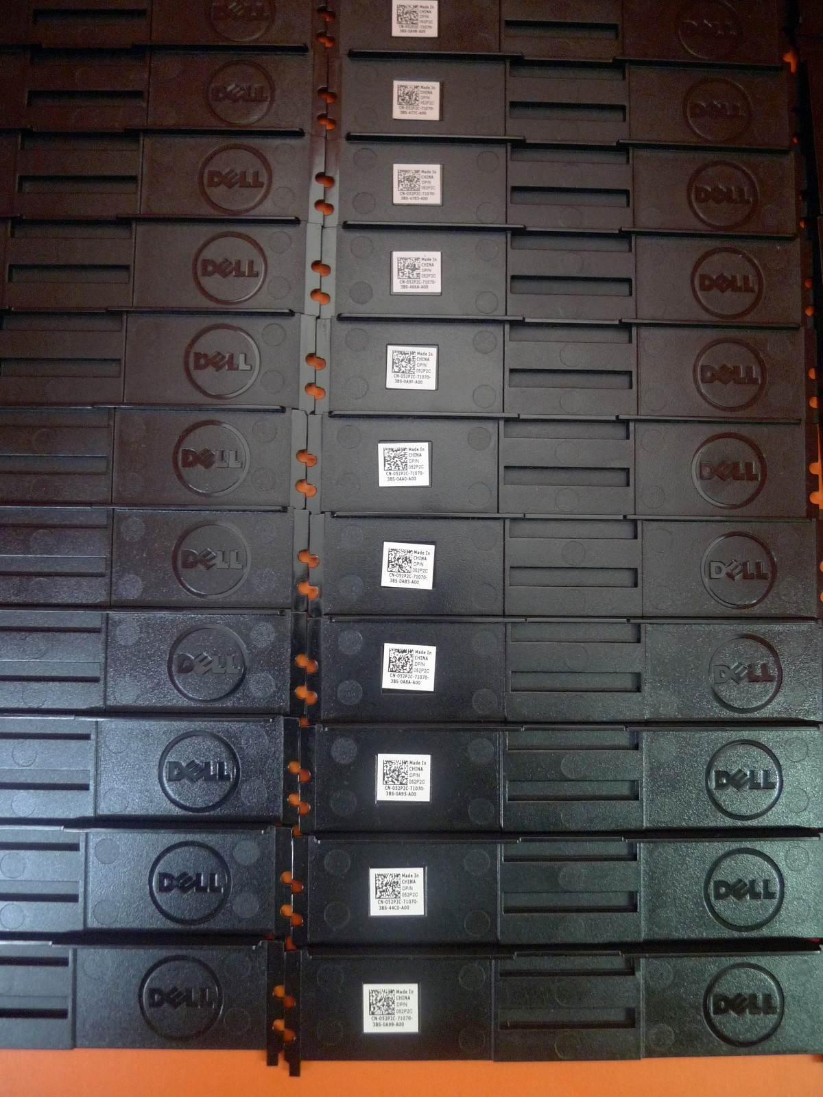 LOT OF 50 NEW Dell PowerEdge Servers Memory Slot Filler Blank U701F ...