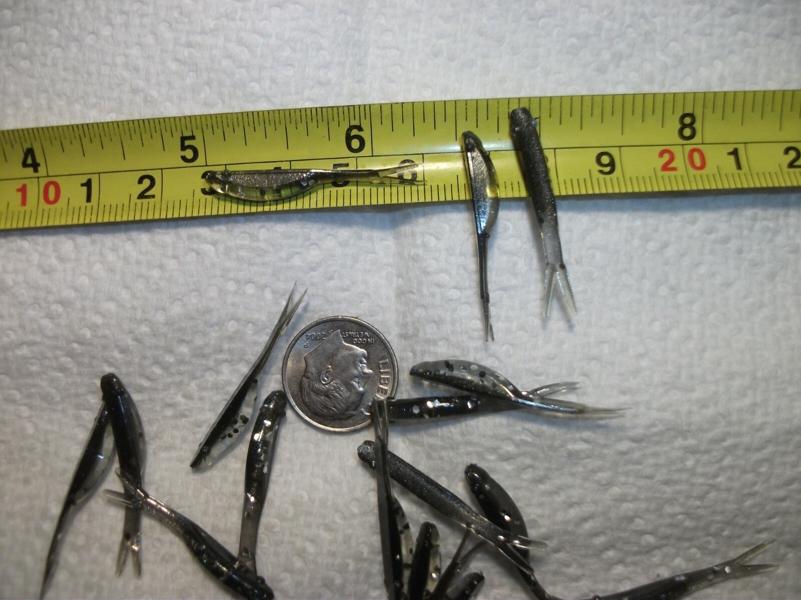200-1 1/4" inch FLUKES-crappie-panfish-soft minnows grubs-jigs-split ...