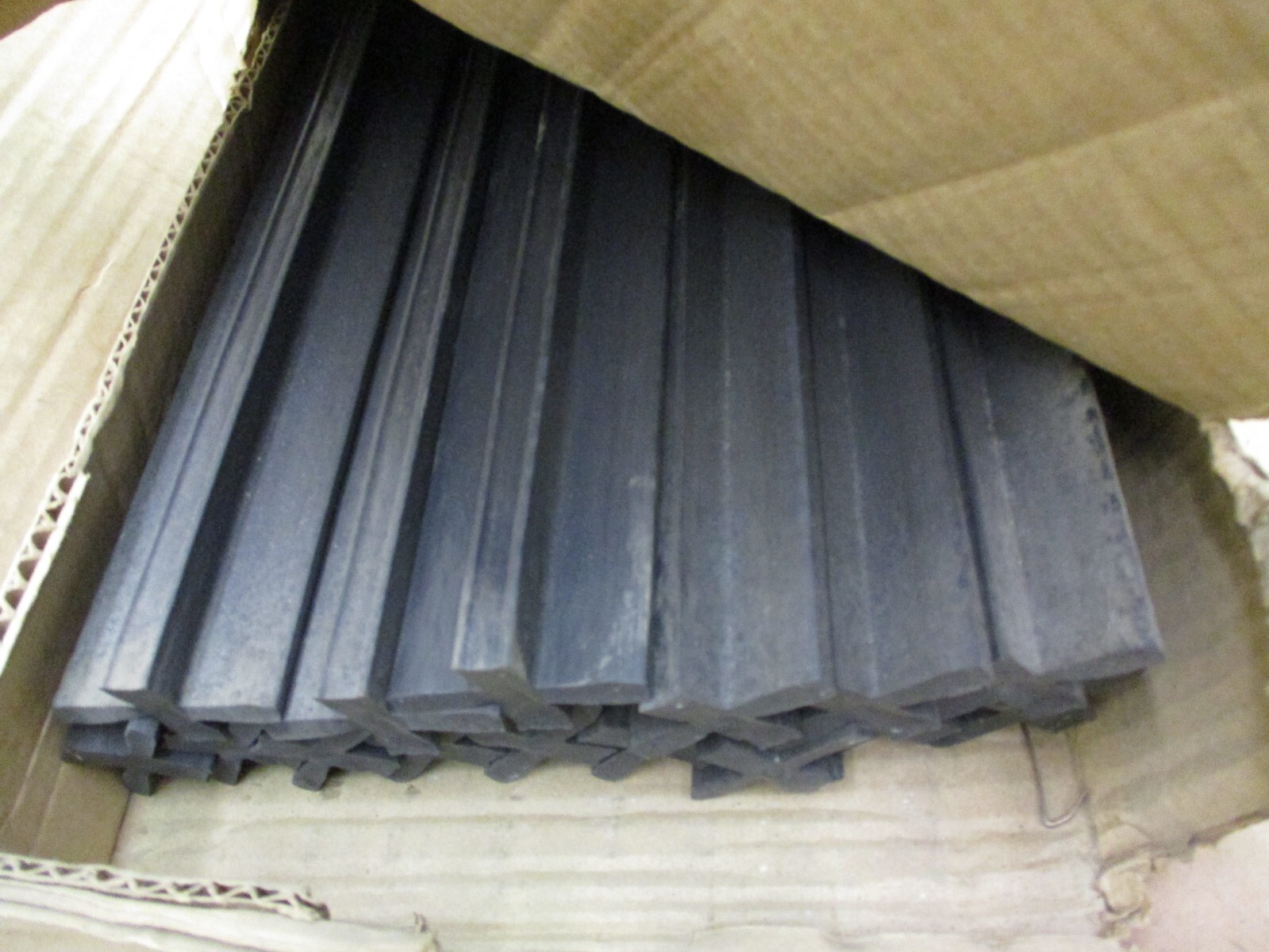 Sandell MFG Co PVC Masonry Control Joint 40 Feet Black 32" Length ...