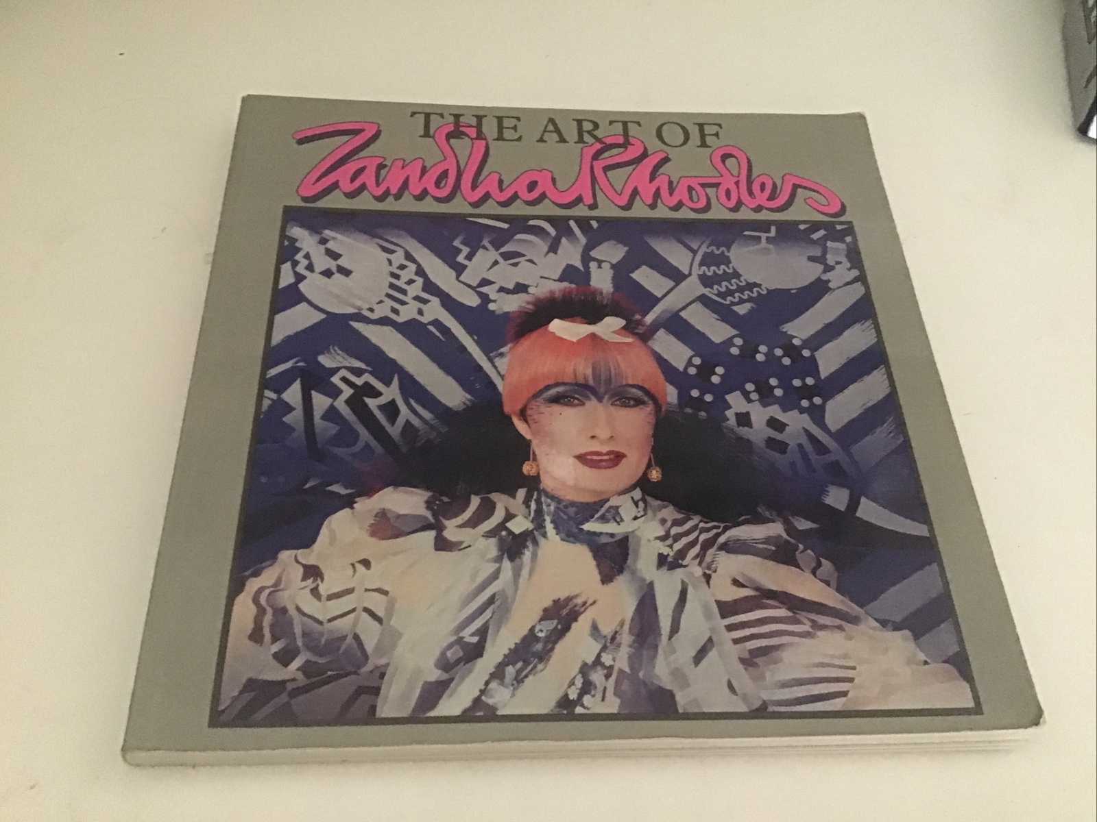 THE ART OF ZANDRA RHODES Signed Paperback @G9 9780395379417| eBay