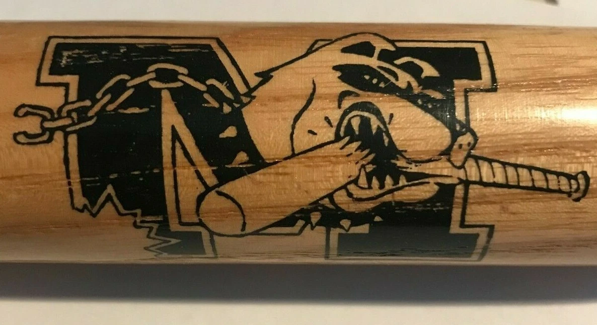 Mad Dog Bats Logo