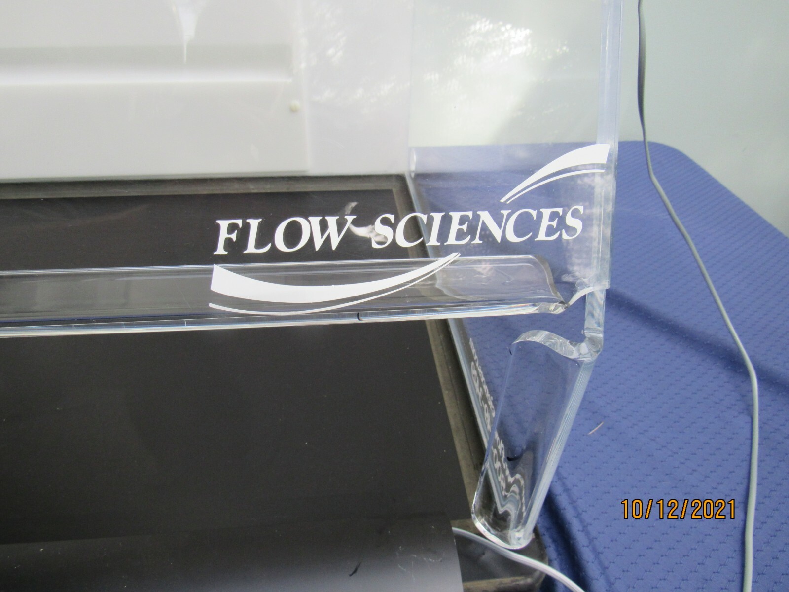 Flow Sciences 3' VBSE Vented Balance Safety Enclosure FS2015-BKGVA ...