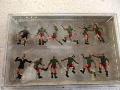 Preiser (HO 1:87) Soccer Team#10075 | eBay