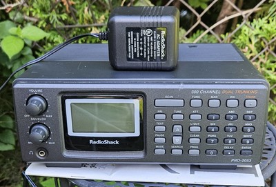 Radio Shack 300 Channel Dual Trunking Scanner PRO 2053 With power cord ...