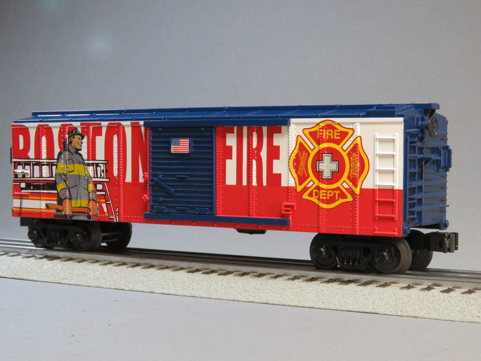 MTH RAIL KING BOSTON FIRE DEPARTMENT BOXCAR O GAUGE train car 30-74909 ...