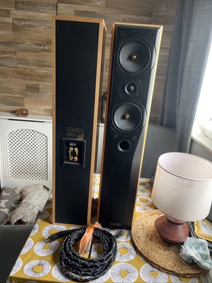 mission 773 floor standing speakers In Excellent Condition + Cables And ...