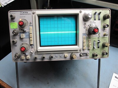 Oscilloscopes - Oscilloscope Operators And Service Manual