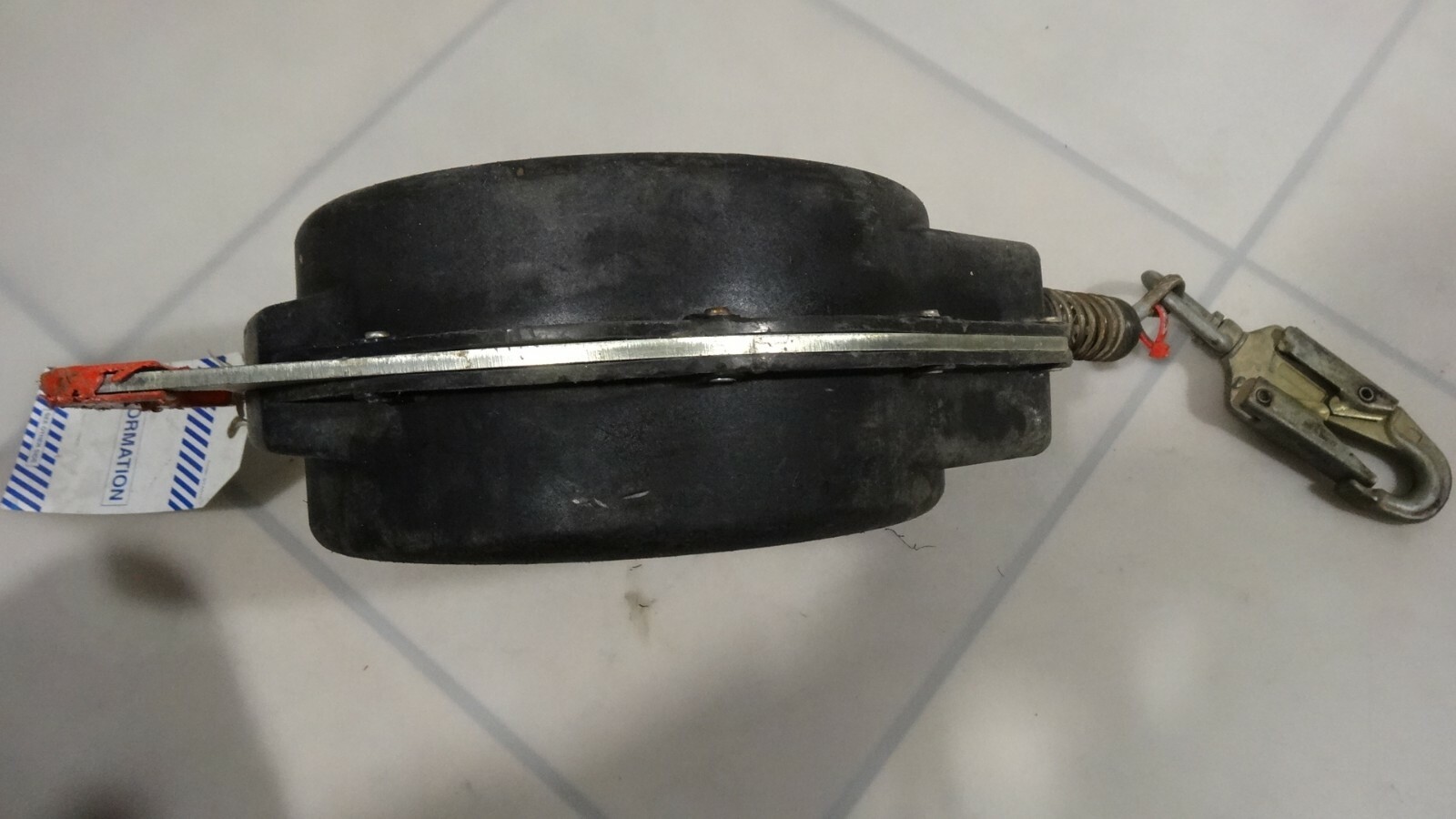 CR-300 Heavy Duty Retractable Inertia Reel with Galvanised Cable 25m | eBay