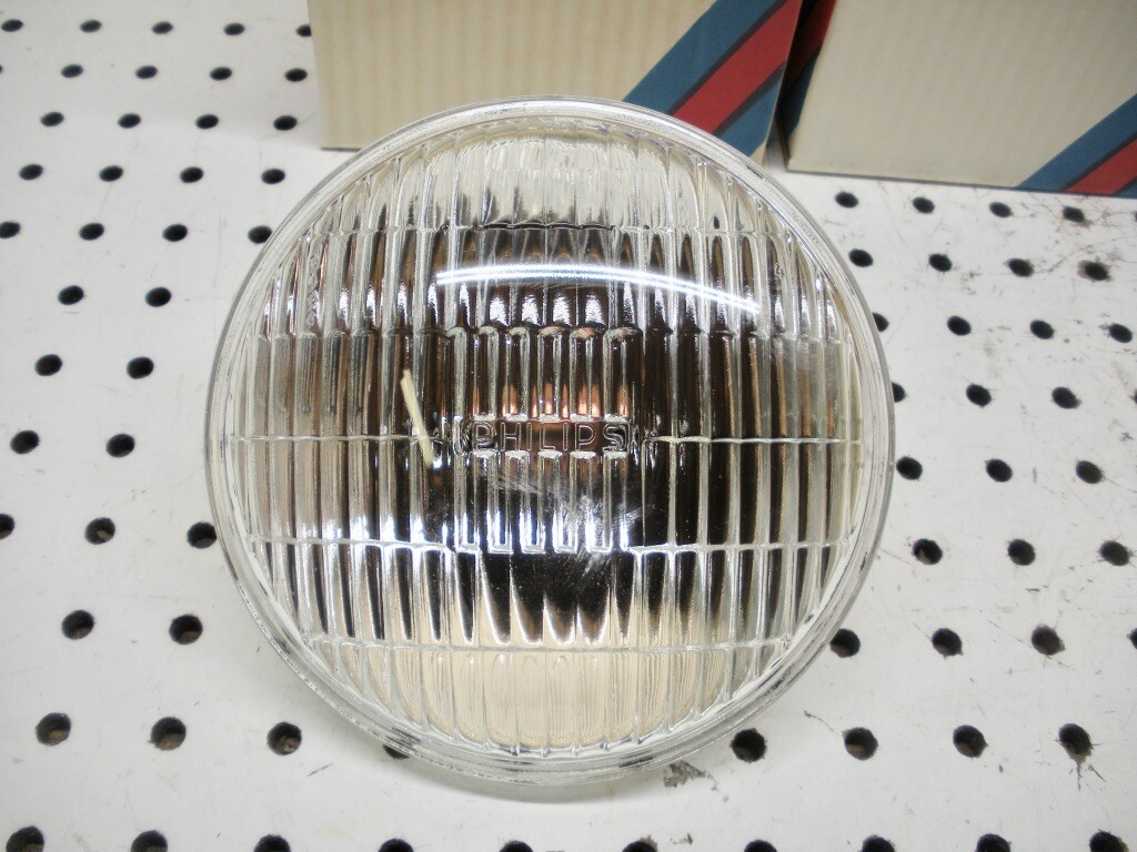 4412 Sylvania Philips GTE Headlight Lamp Bulb Clear USA GLASS - NOS ...