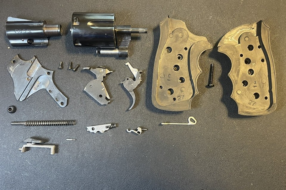 Rossi Revolver Model 687 Repair Parts Kit Blued 38 Special (F0418) | eBay